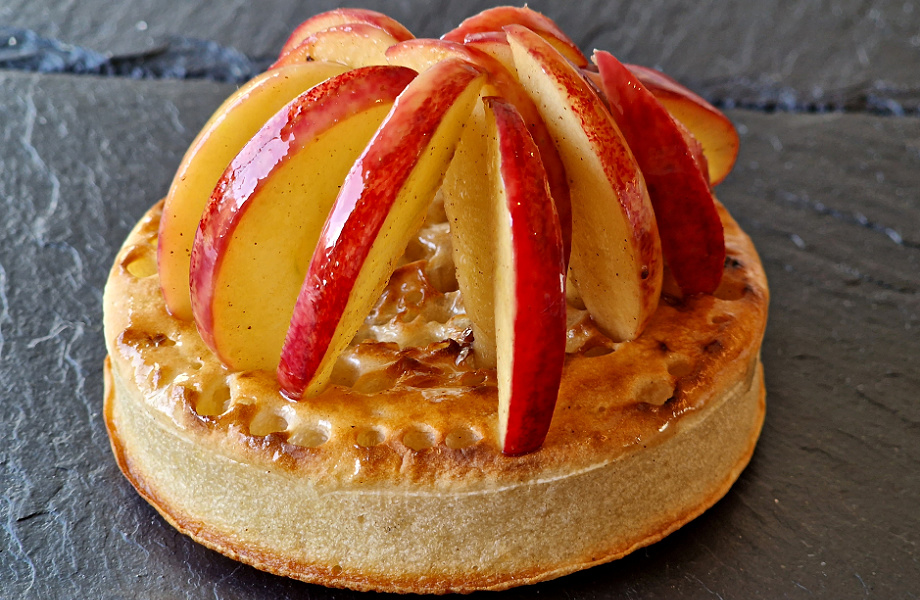 Recipe For Bonfire Apple Crumpets